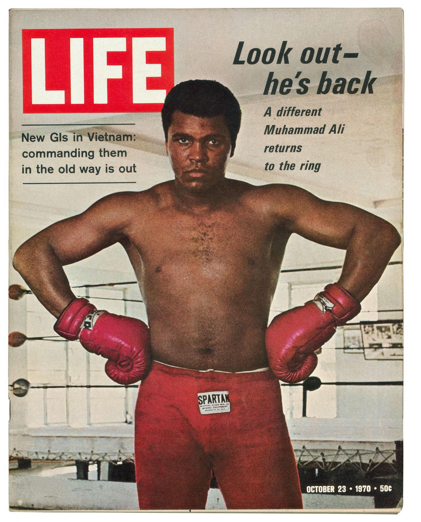 Muhammad Ali, 1966/1970 - Photography Archive - The Gordon Parks Foundation
