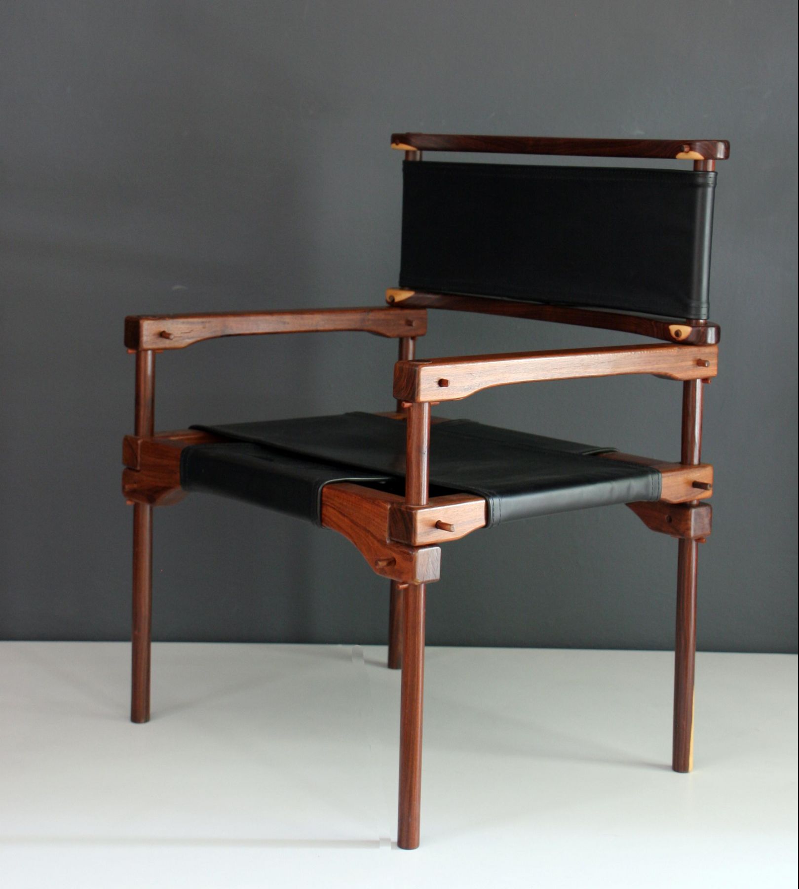 Don Shoemaker - Designers - ADN Galeria