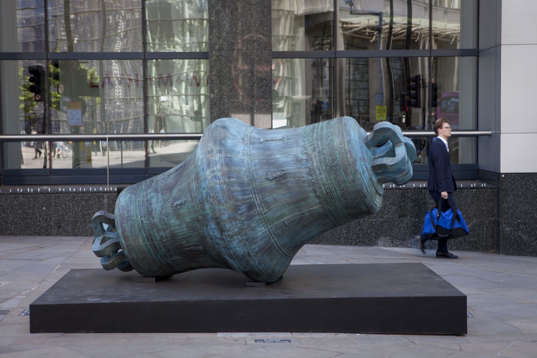 Kris Martin - Artists - Sean Kelly Gallery