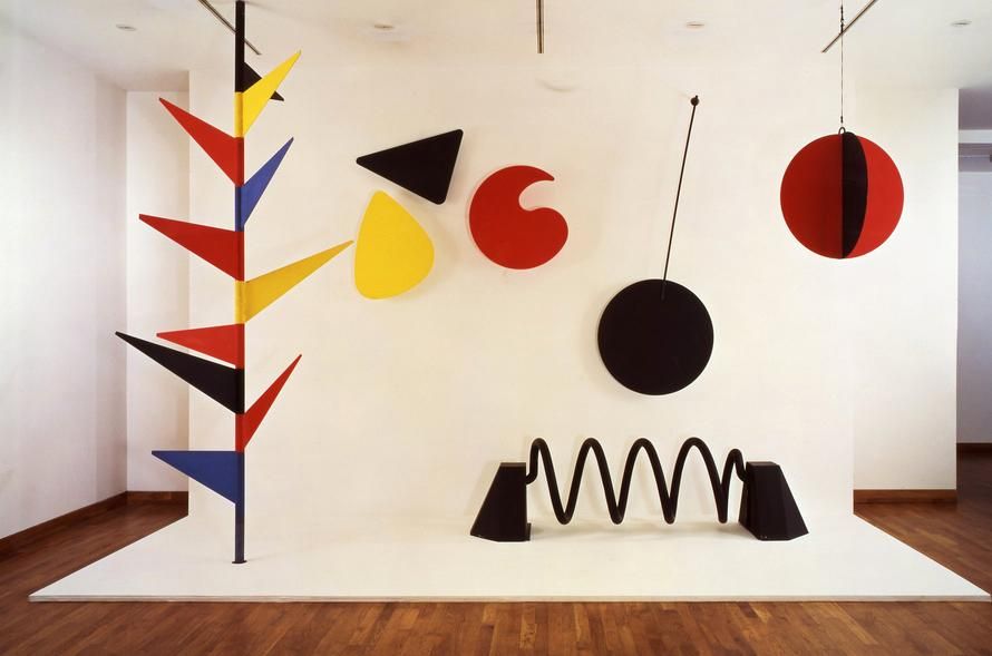 Alexander Calder - Artists - Richard Gray Gallery