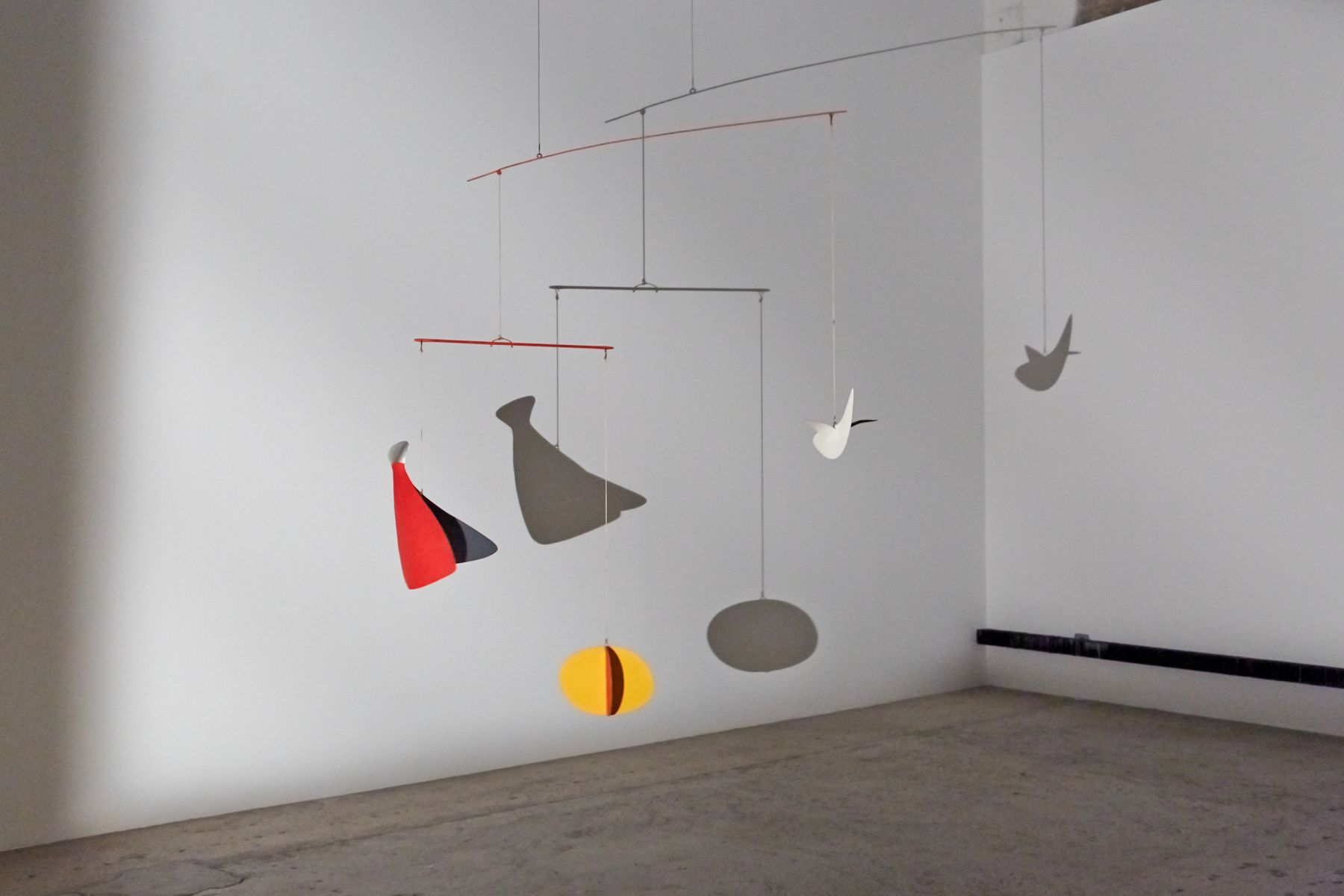 Calder Shadows - Alexander Calder - Exhibitions - Venus Over Manhattan