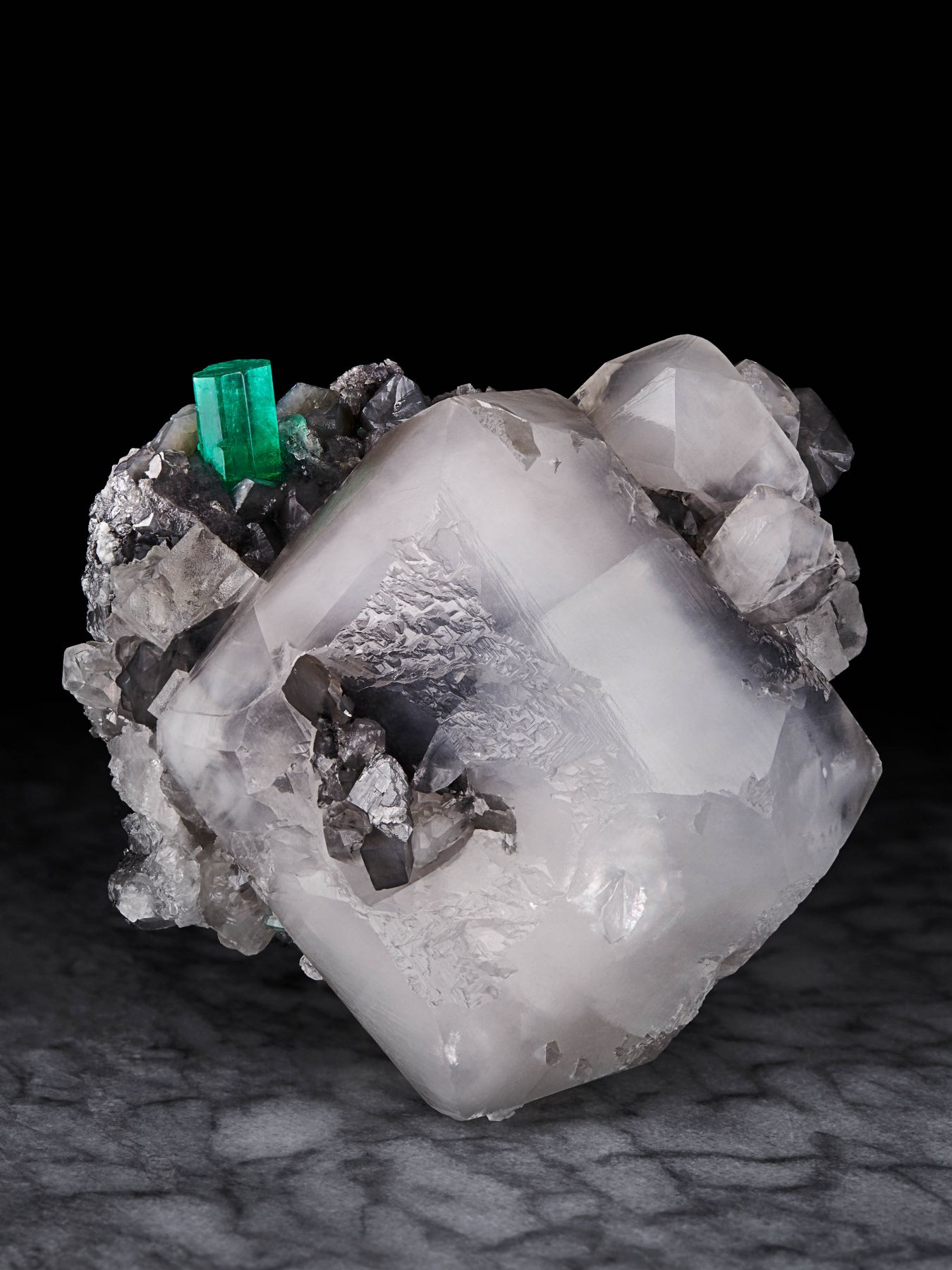 Emerald on Calcite - Minerals Exhibited - Wilensky Exquisite Minerals