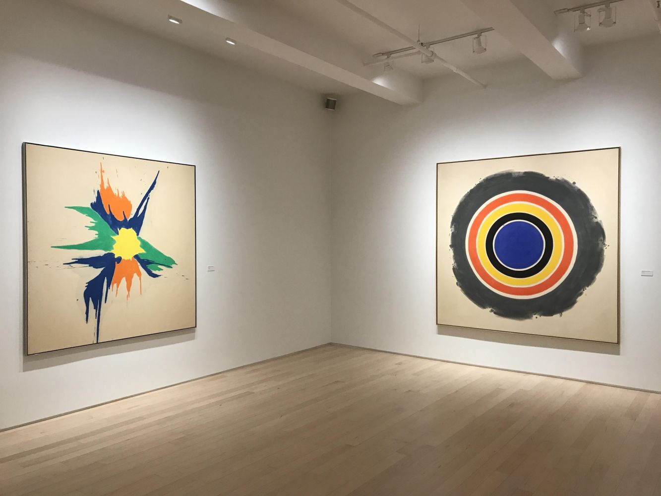 Kenneth Noland - Exhibitions - Yares Art
