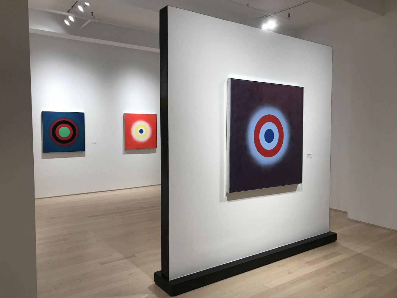 Kenneth Noland - Exhibitions - Yares Art