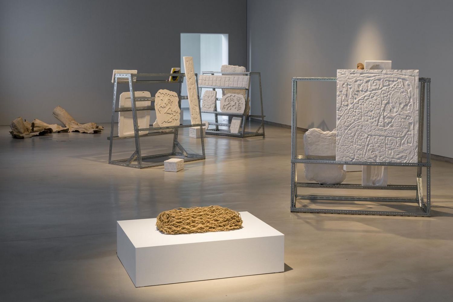 mariana castillo deball - Artists - Kurimanzutto