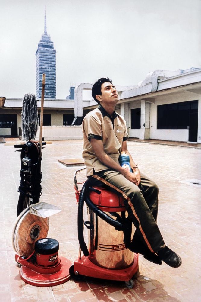 miguel calderón - Artists - Kurimanzutto