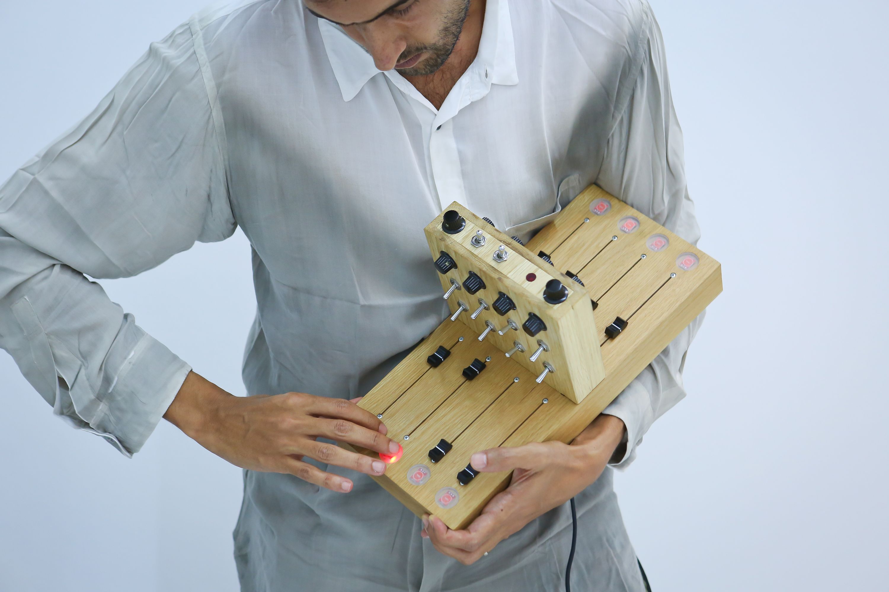 tarek atoui - Artists - Kurimanzutto