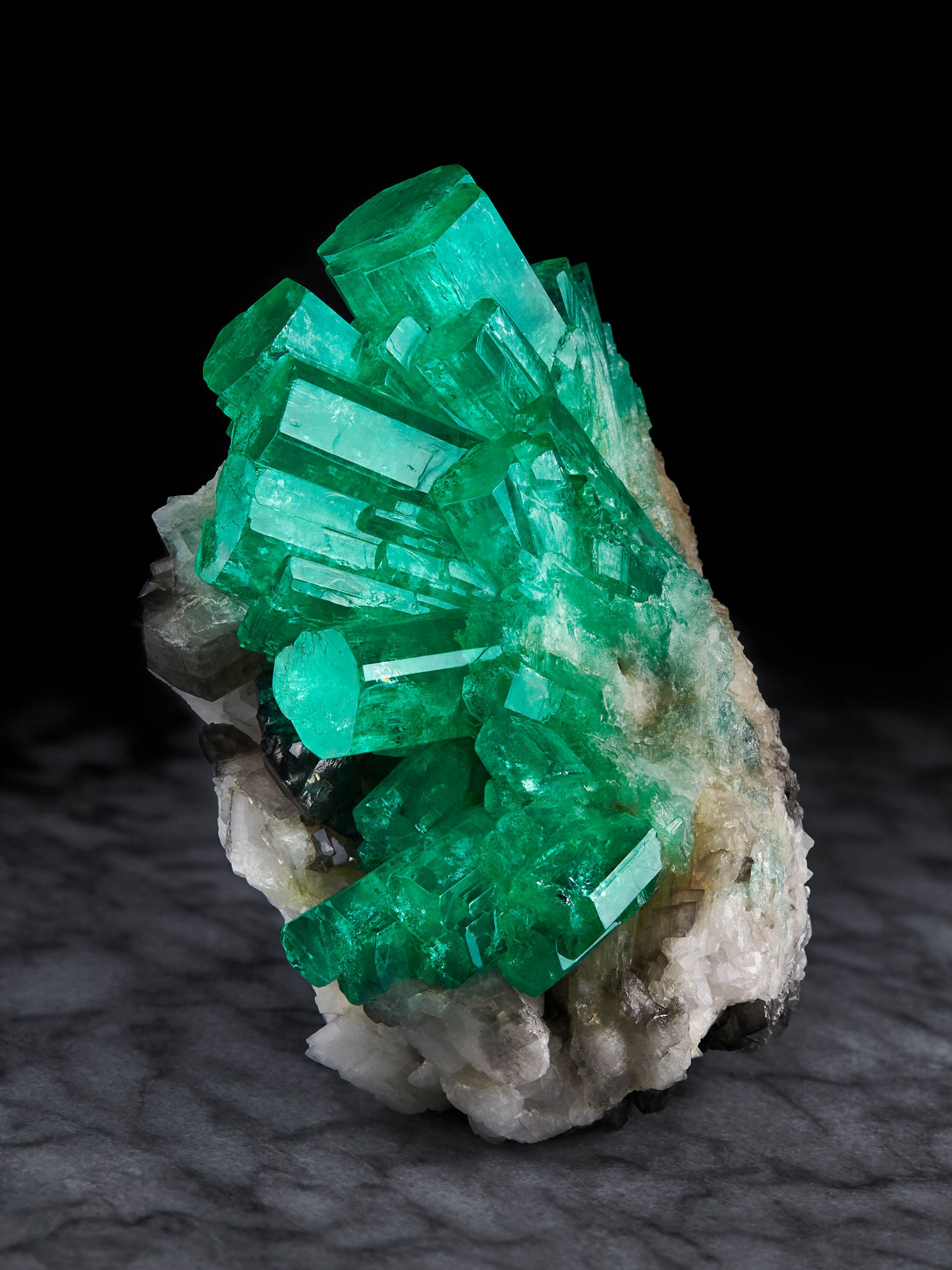 Emerald on Calcite - Minerals Exhibited - Wilensky Exquisite Minerals