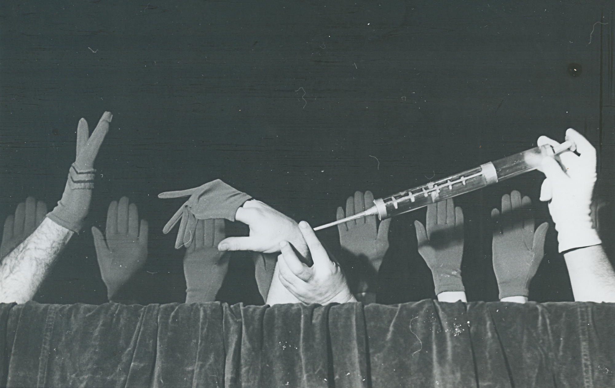 Mane Bernardo and Sarah Bianchi’s Acting Hands: Pantomime of Hands and ...