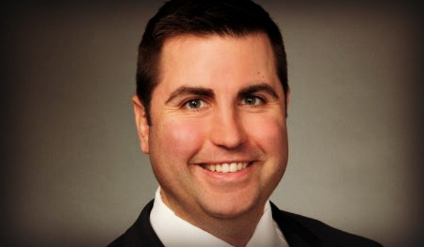 3 Questions with John Mackowiak of Advyzon