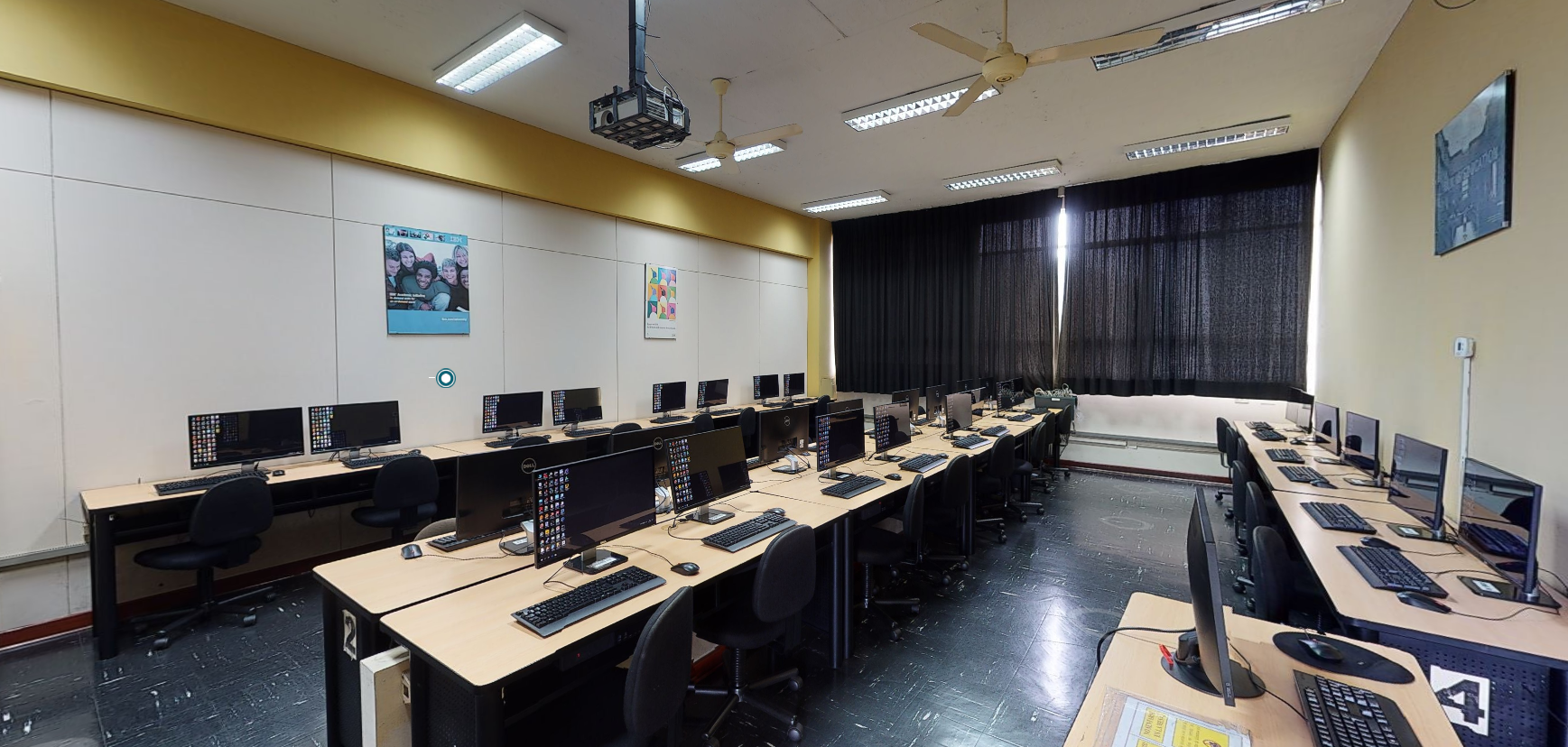 Laboratorio de Multipropósito de Computadoras (V205, V206, V207, V208 ...