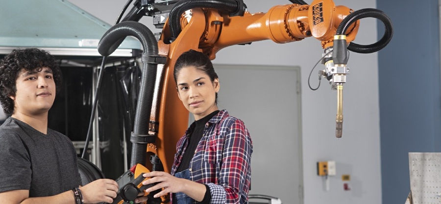 Presentación - Mecatrónica | Departamento Académico de Ingeniería PUCP PUCP