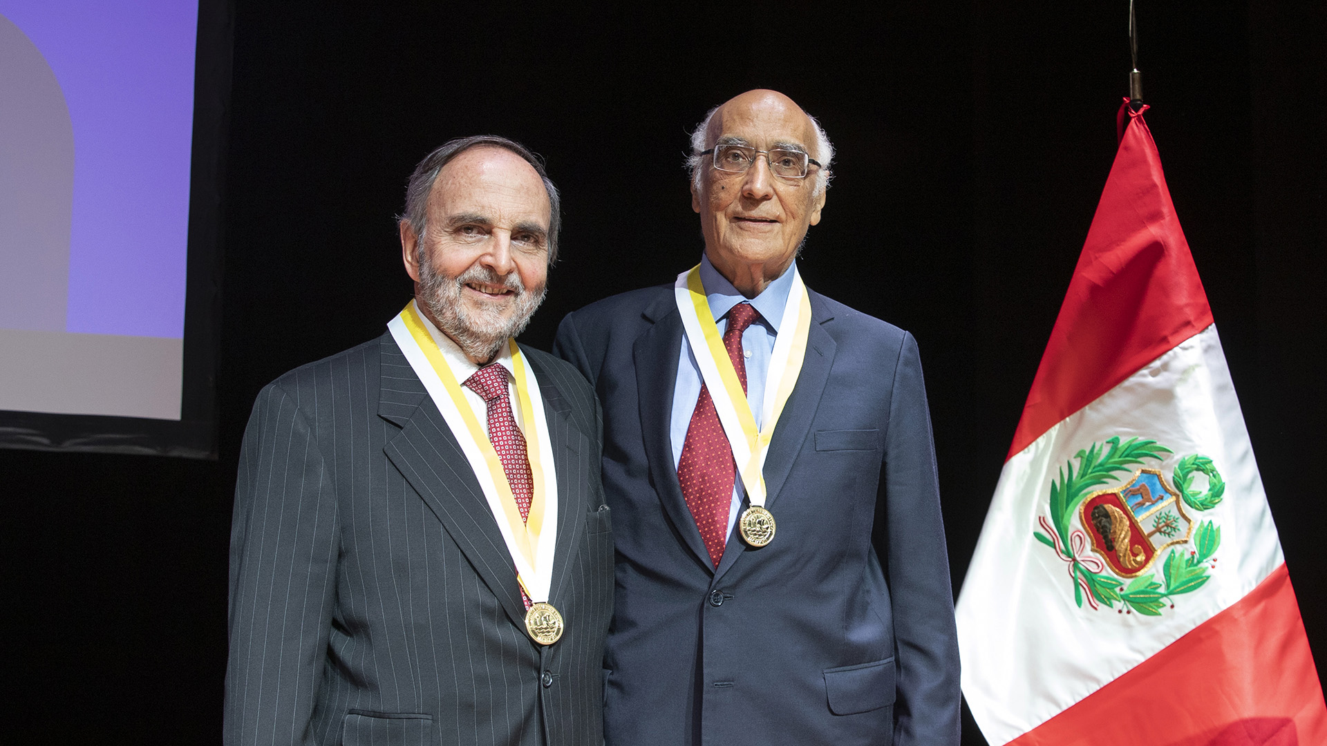 Javier de Belaunde y Humberto Medrano: profesores eméritos de Derecho PUCP