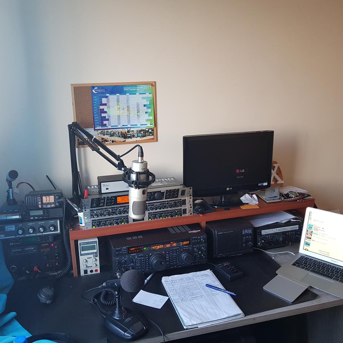 D2XX - Callsign Lookup by QRZ Ham Radio