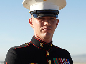 Robert Settle: Amphibious Assault Vehicle Crew Chief — Today's Military