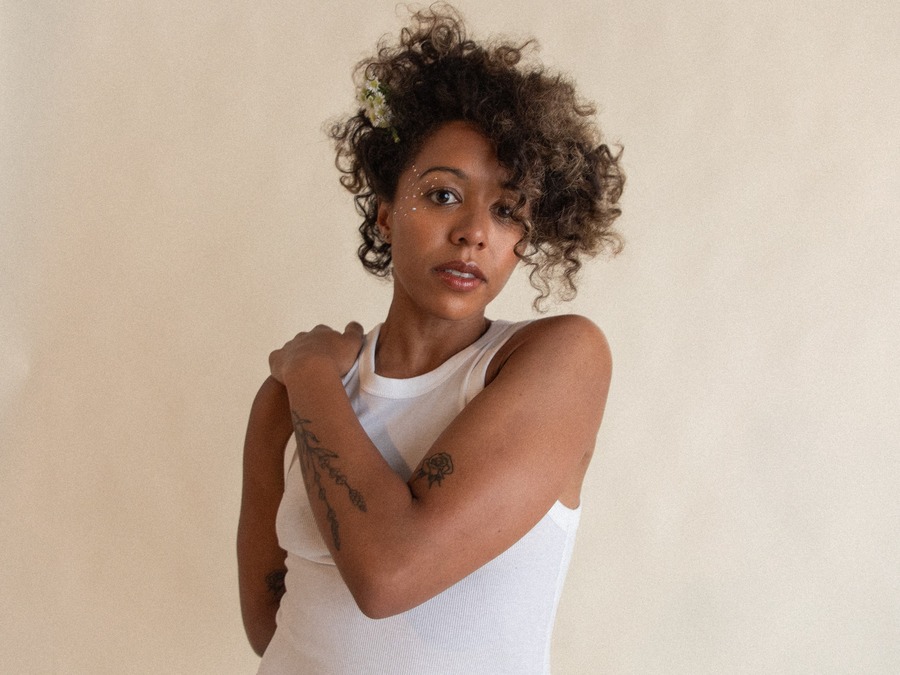 Lizzie No, with guests | Feb 19th | The Shakedown | Handstamp