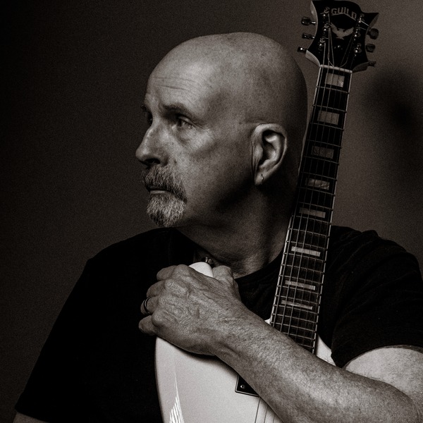 Peter Holsapple Brings The Face of 68 to The Rabbit Box with special ...