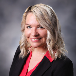 Kelly Adams's Instagram, Twitter & Facebook on IDCrawl