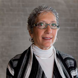 Dr. Lisa A Pullum, DO - Greenville, MI - Pain Medicine