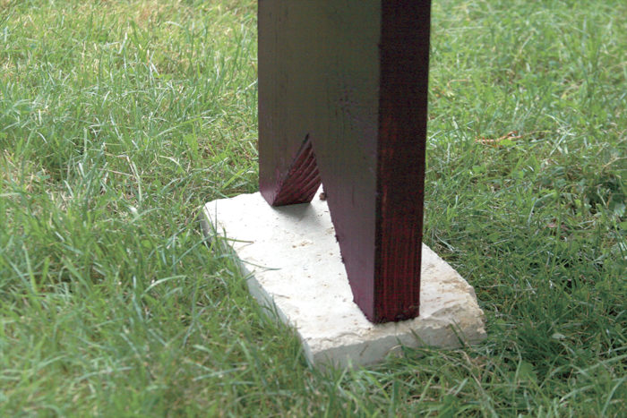 How to Build a Garden Bench in an Hour