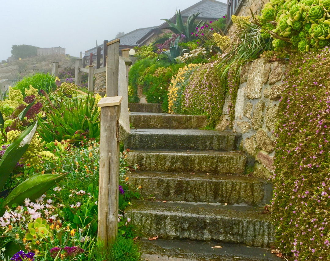 Gardens on Steps and Stairs, Part 2 - Fine Gardening