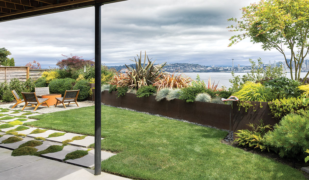 A Stunning Modern Landscape Design for a Contemporary Home - Fine Gardening