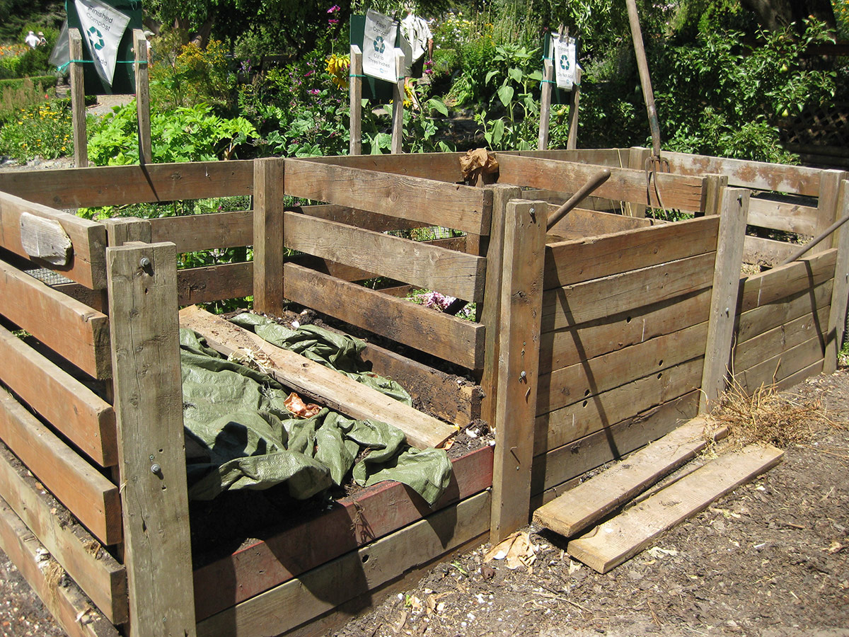 Setting Up a Three-Bin Compost System - Fine Gardening