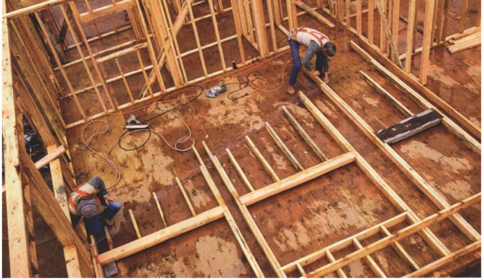 Building Rake Walls - Fine Homebuilding