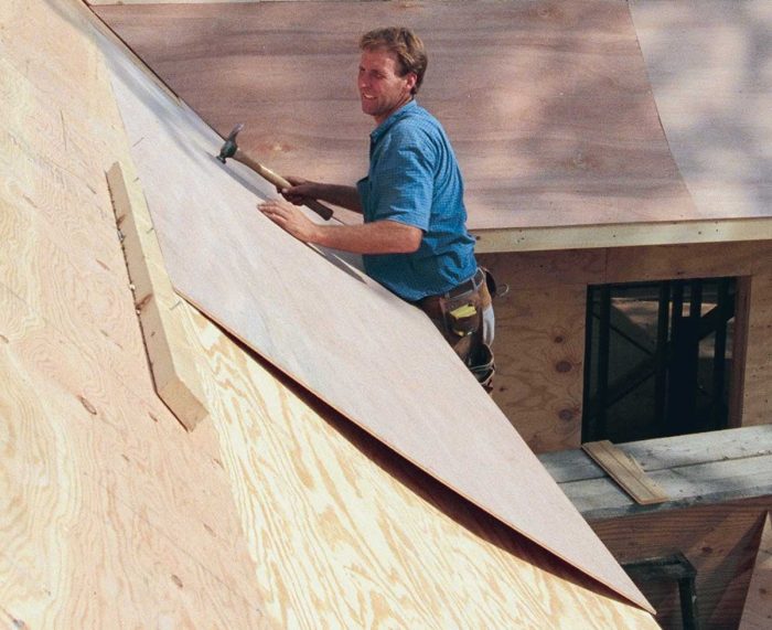 Tips for Sheathing a Roof with Plywood - Fine Homebuilding