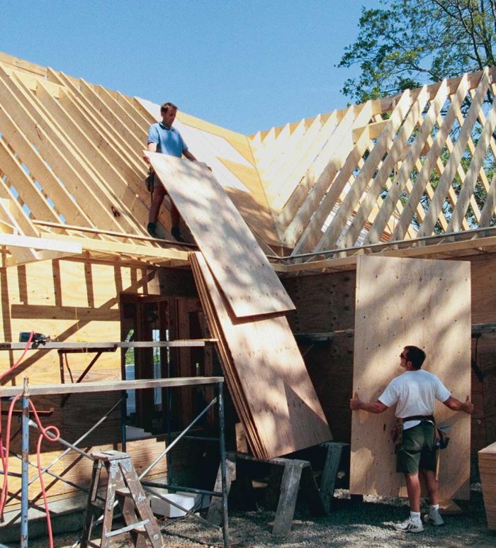 Tips for Sheathing a Roof with Plywood - Fine Homebuilding