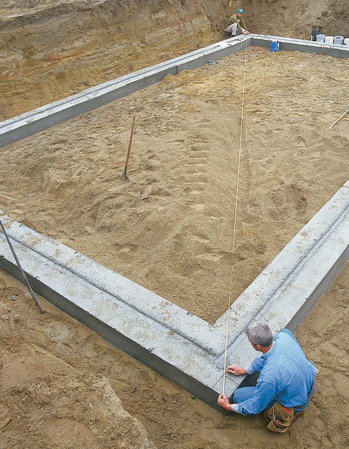 Forming and Pouring Foundations - Fine Homebuilding