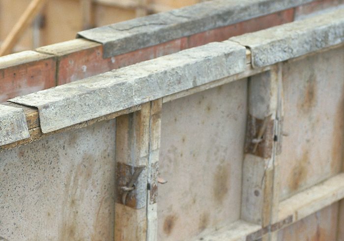 Forming and Pouring Foundations - Fine Homebuilding