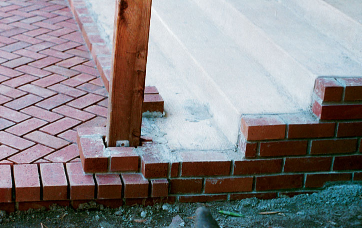 Refacing Concrete Steps With Brick - Fine Homebuilding