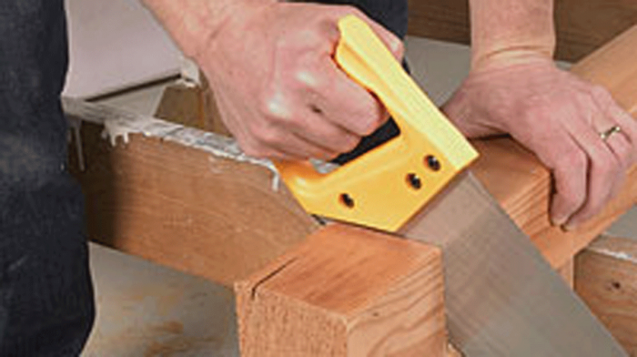 Cutting with a Handsaw - Fine Homebuilding