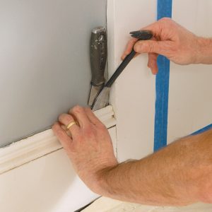 Salvaging Old Trim for Reuse - Fine Homebuilding