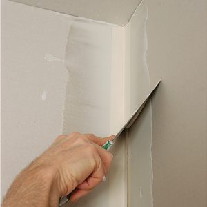 Finishing a Drywall Inside Corner - Fine Homebuilding