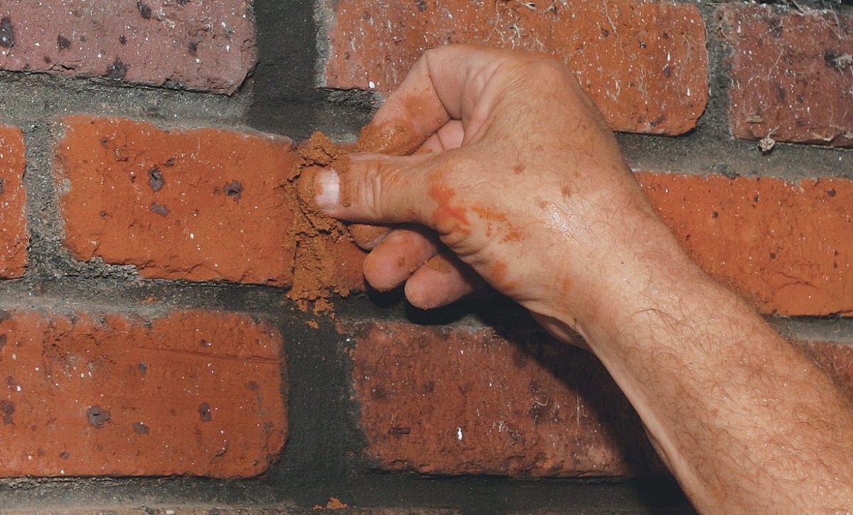 How to Repair Broken Bricks - Fine Homebuilding