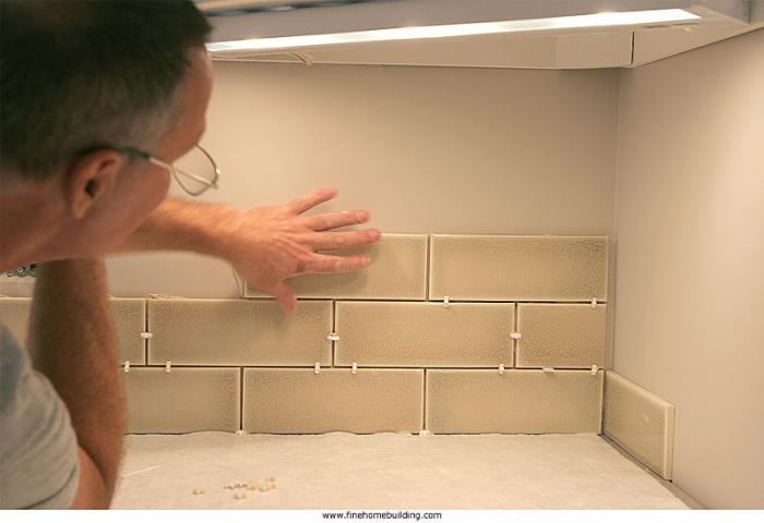 Tile Backsplash Layout - Fine Homebuilding