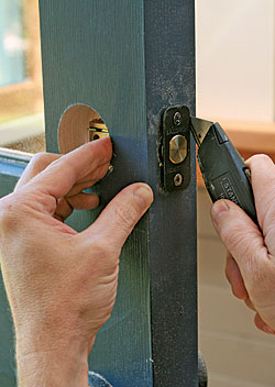 Prep Doors for Knobs and Dead Bolts - Fine Homebuilding