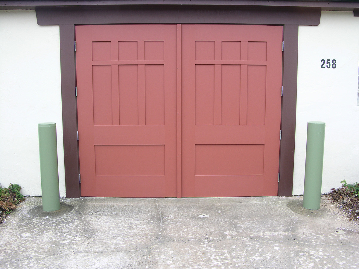 Shop Doors - Fine Homebuilding