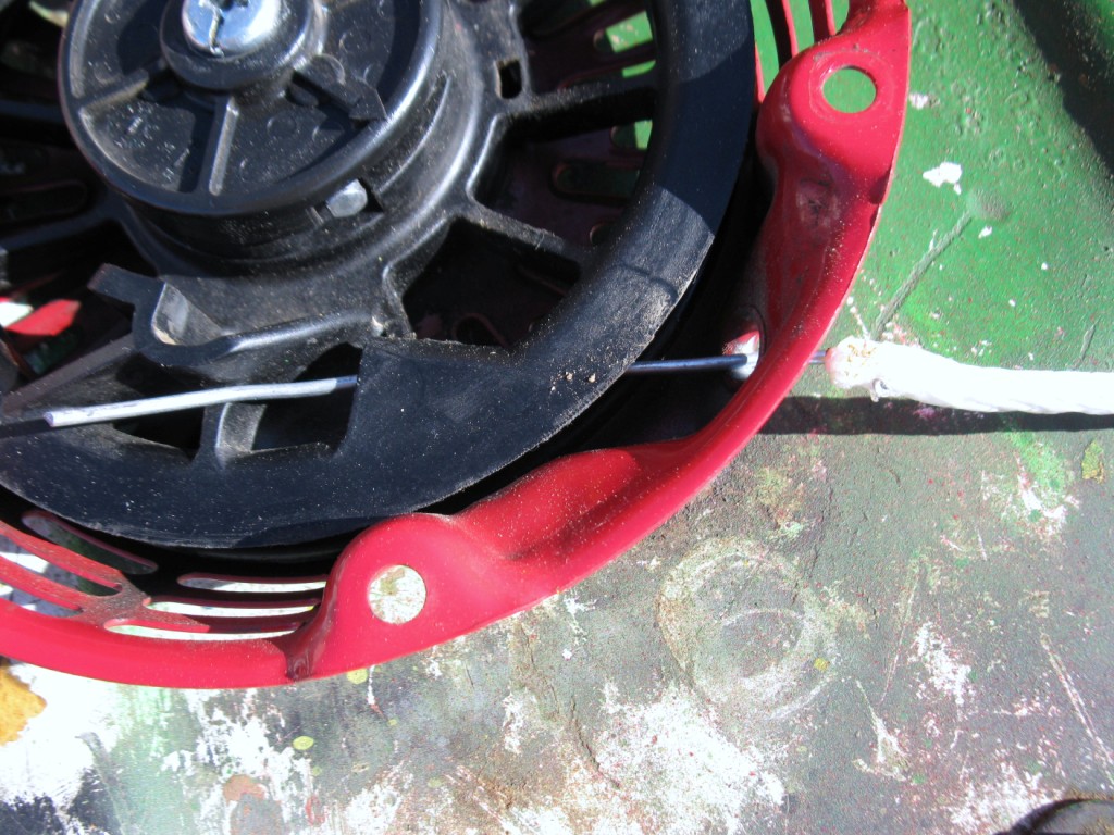 Replacing a starter rope on a gas engine - Fine Homebuilding