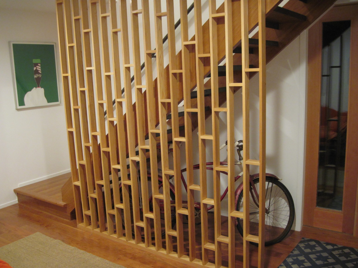 Contemporary stairway lattice - Fine Homebuilding