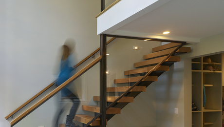 Assistant Ascending Staircase - Fine Homebuilding