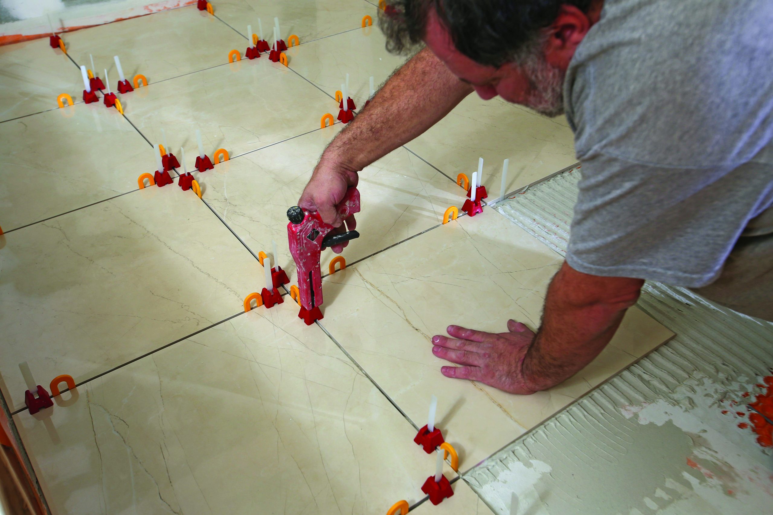 Laying Large Tile - Fine Homebuilding