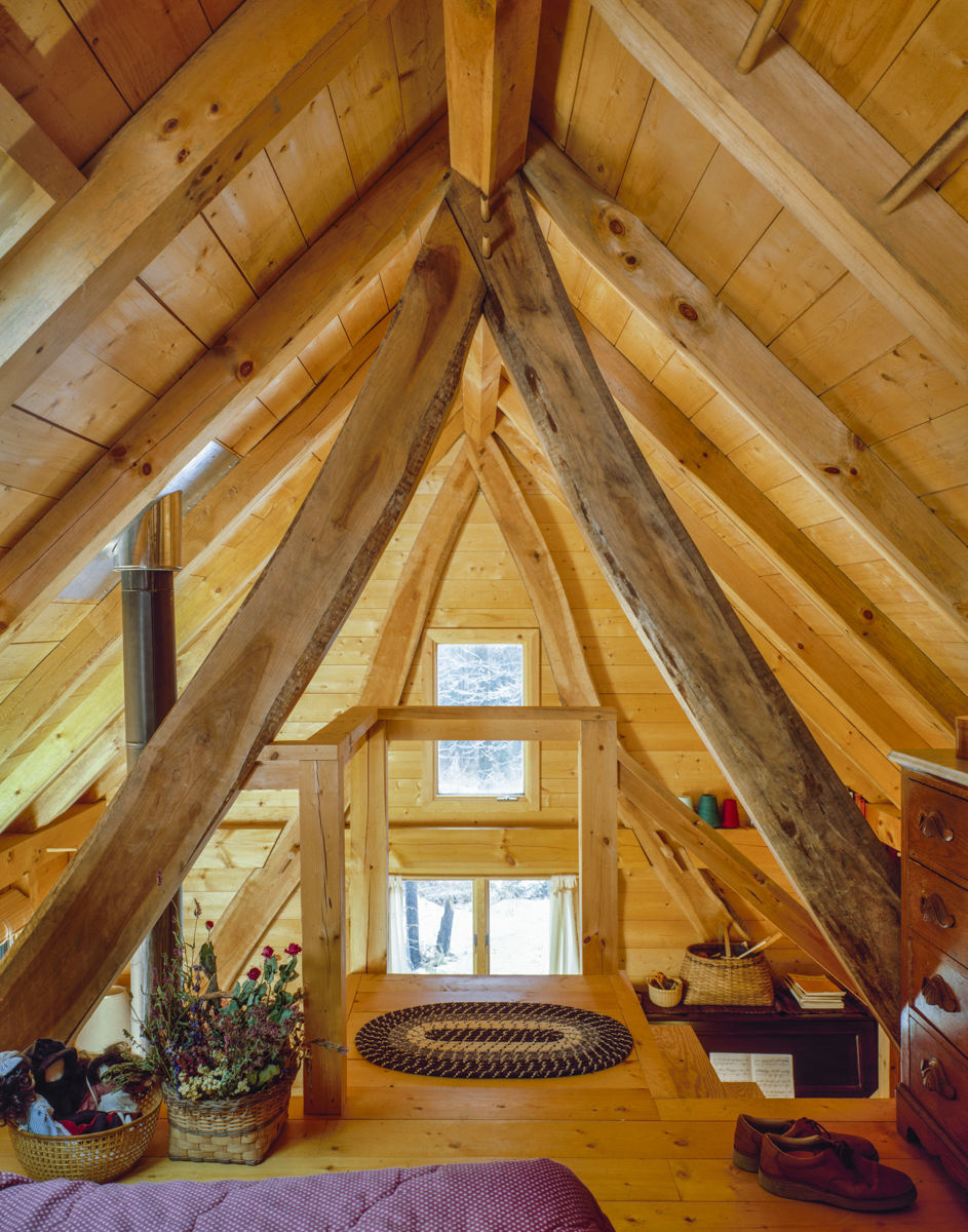 A Cruck-Framed Cottage - Fine Homebuilding