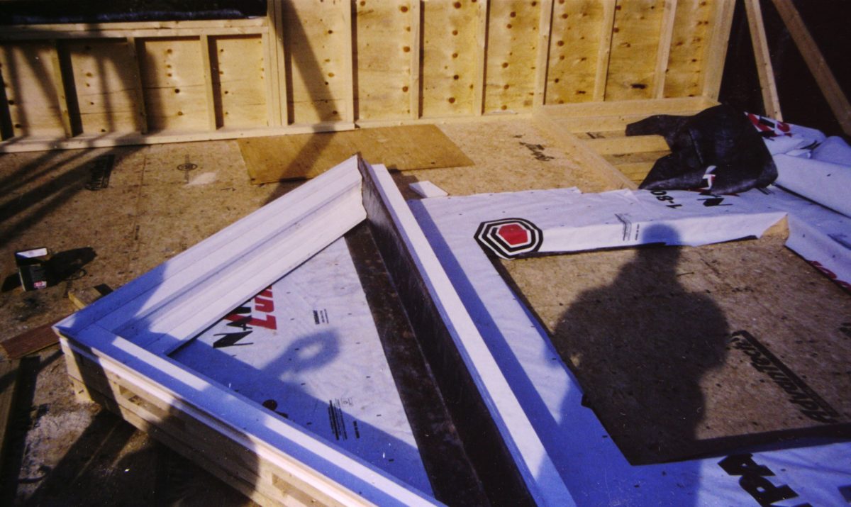 Trimming Gable Ends on the Ground Before Standing Them Up - Fine ...