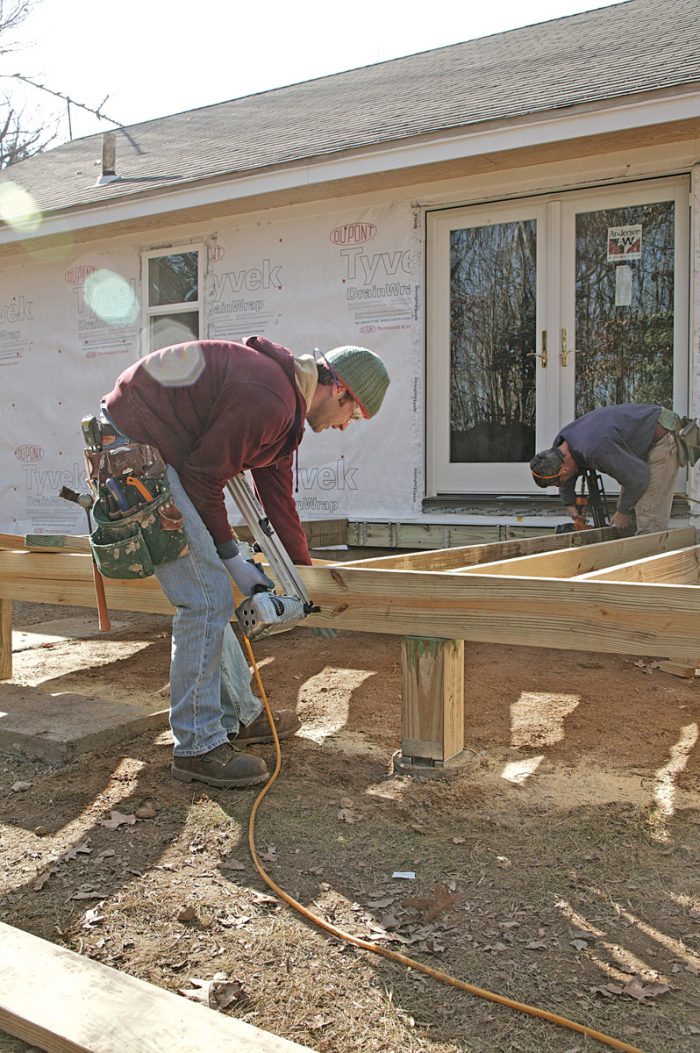 How to Calculate Deck Cantilevers - Fine Homebuilding