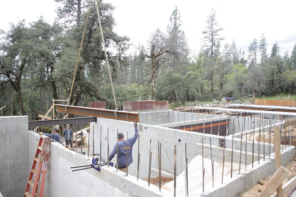 Steel Beams and a Metal Pan Deck - Fine Homebuilding