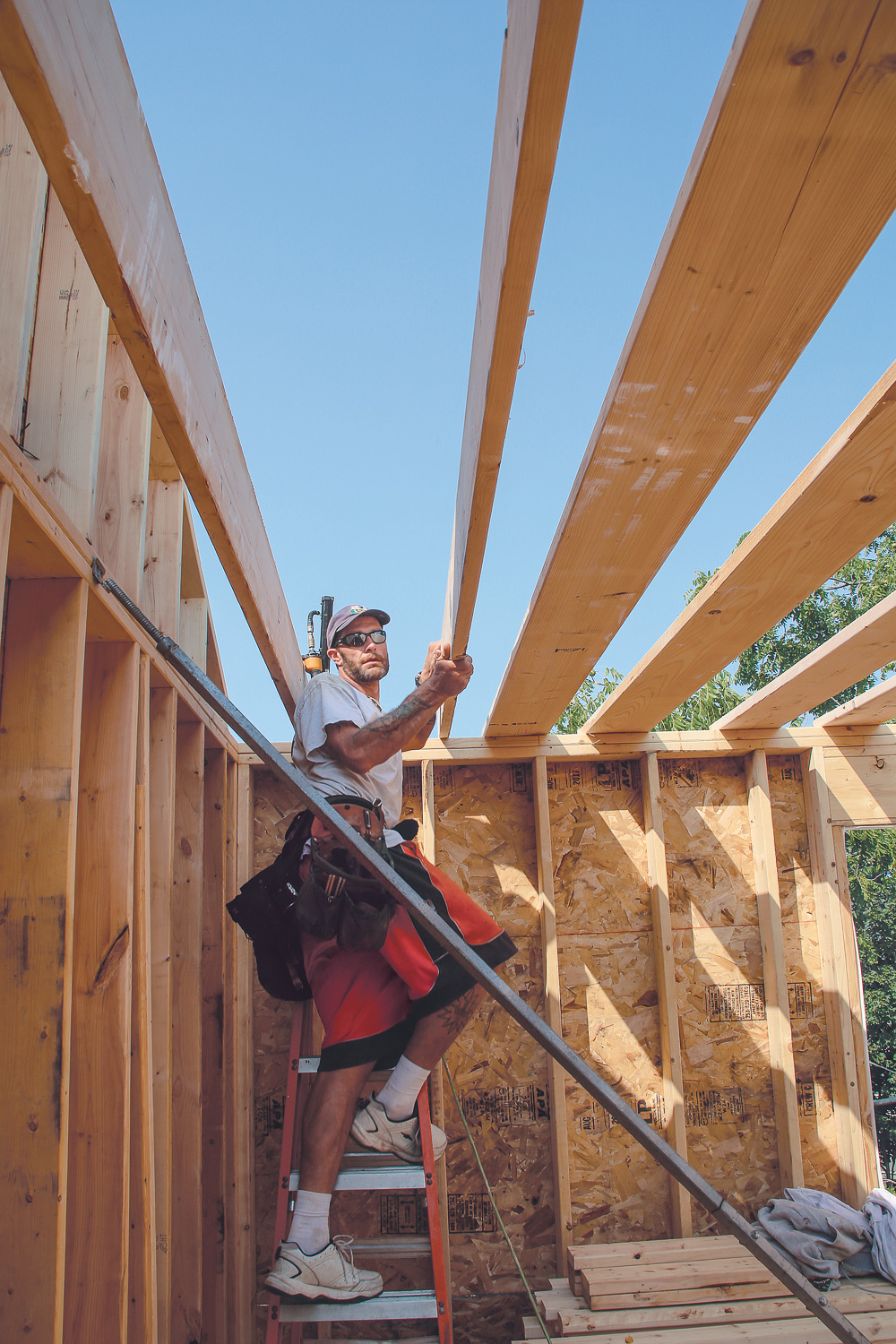 How to Frame Walls Plumb and Straight - Fine Homebuilding