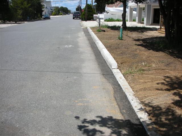 forming a concrete curb - Fine Homebuilding